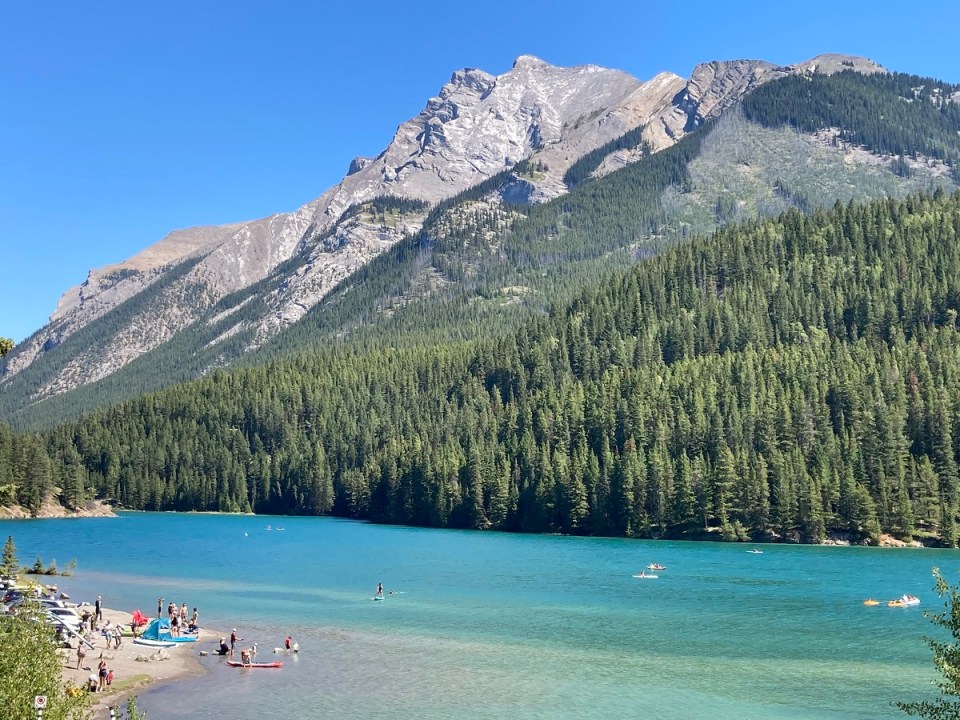 Stunning Photographs: Driving Through the Lake Minnewanka Loop in Banff ...
