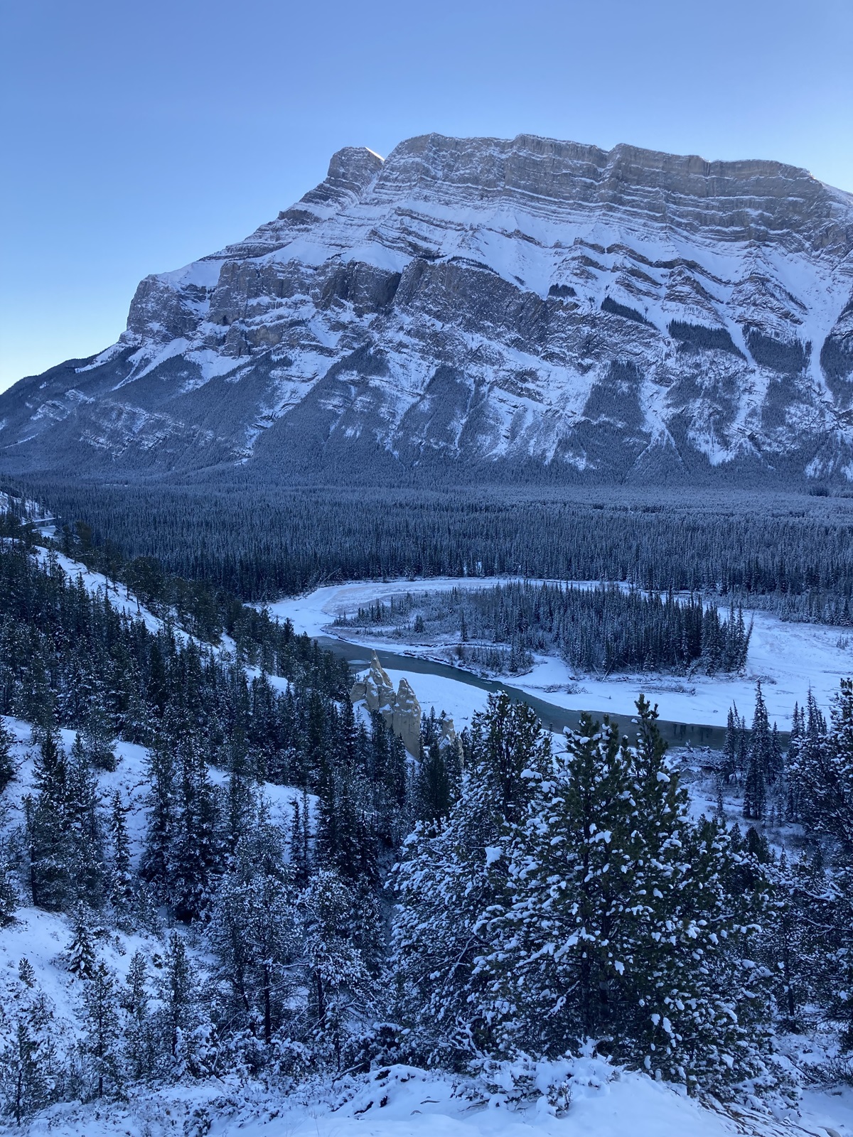 Photographs: Every Visit to Banff National Park is Unique and Full of ...